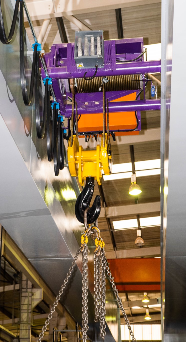 Manganese Metal Company signs turnkey crane contract with Condra